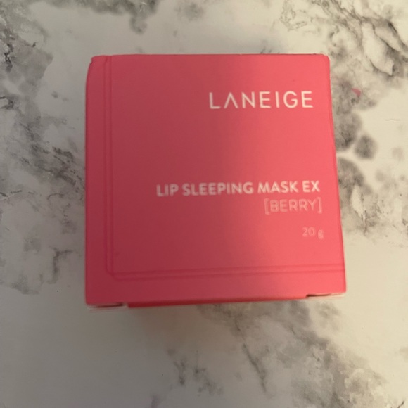 LANEIGE | Makeup | Laneige Viral Lip Mask | Poshmark